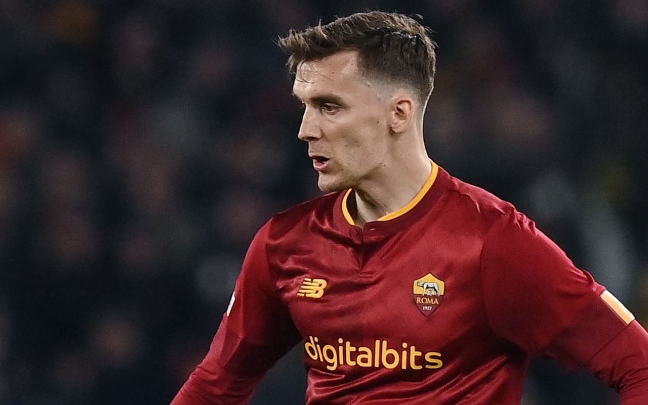 Roma, Llorente non c'è al raduno del Leeds: indizio di mercato?