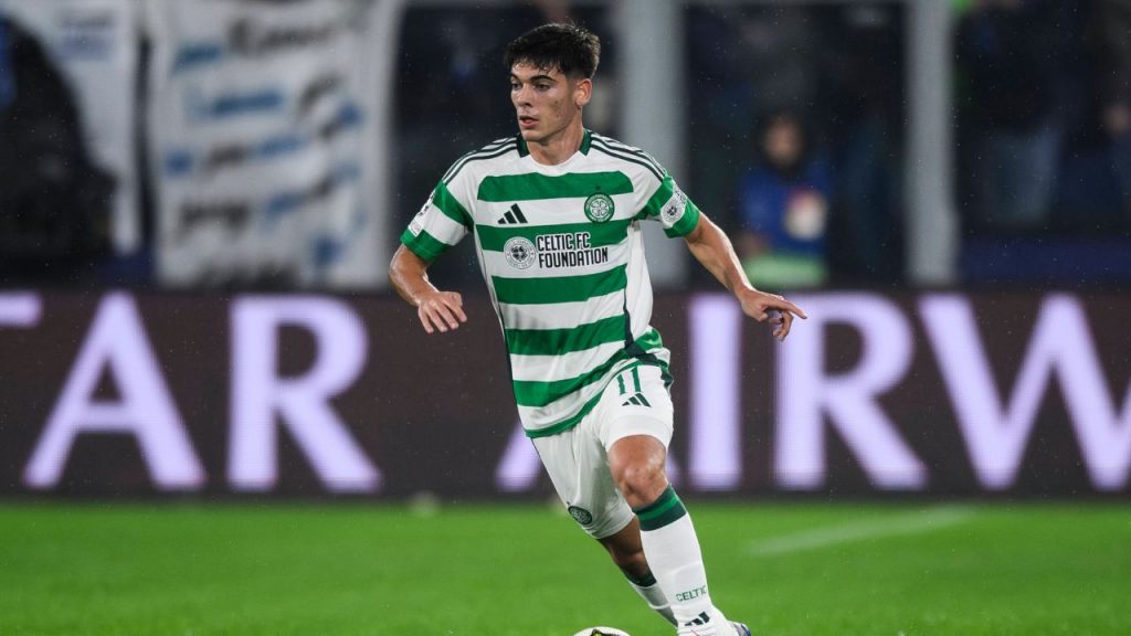 Como, chi è Alex Valle? Ruolo, numeri e tutto ciò che devi sapere per ...